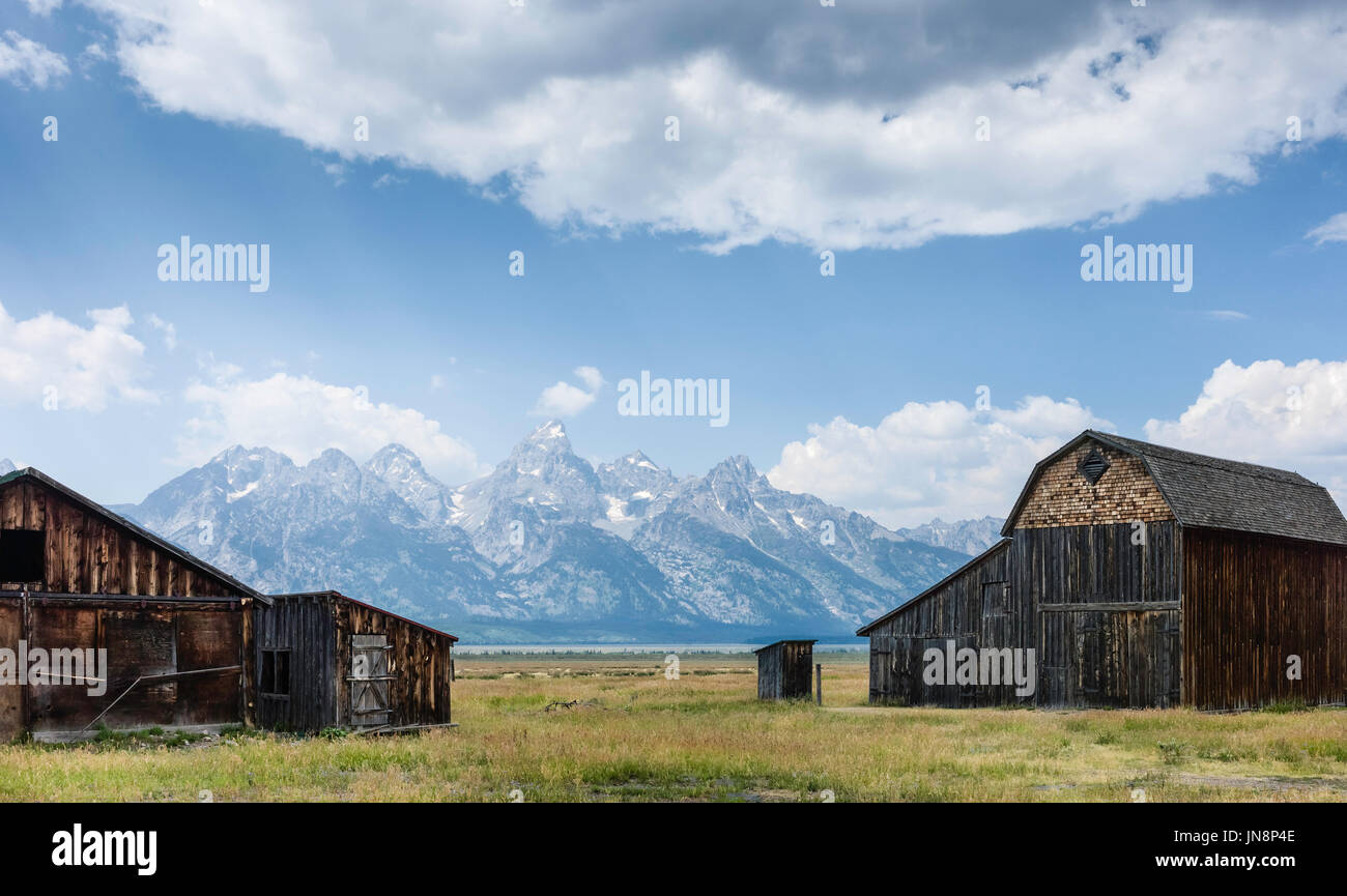 Prairie homestead hi-res stock photography and images - Alamy