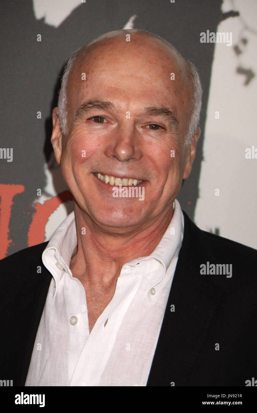 Michael Hogan 03/07/2011 "Red Riding Hood" Premiere @ Grauman's Chinese ...
