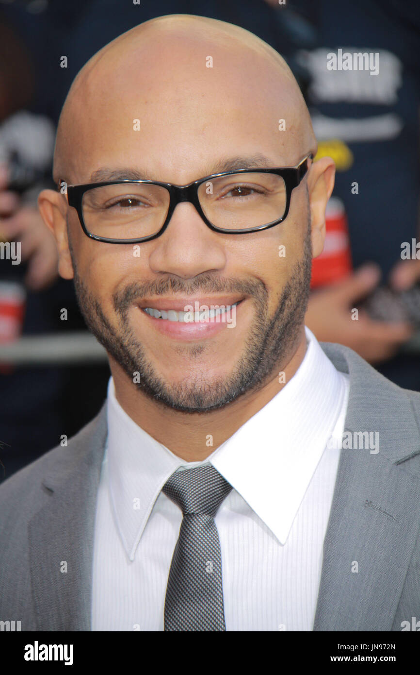 Stephen Bishop 05/10/2012 "Battleship" Premiere held at Nokia Theatre ...