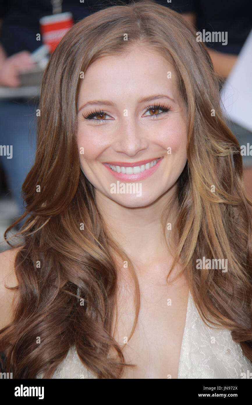 Candace Bailey 05/10/2012 "Battleship" Premiere held at Nokia Theatre ...
