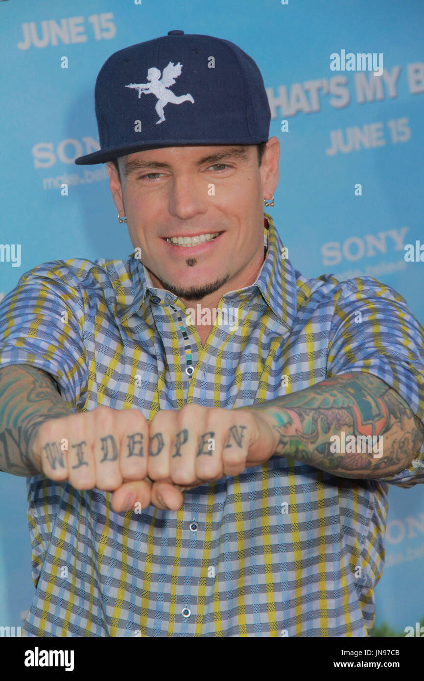 Robert Van Winkle "Vanilla Ice" 06/04/2012 "That's My Boy" Premiere ...