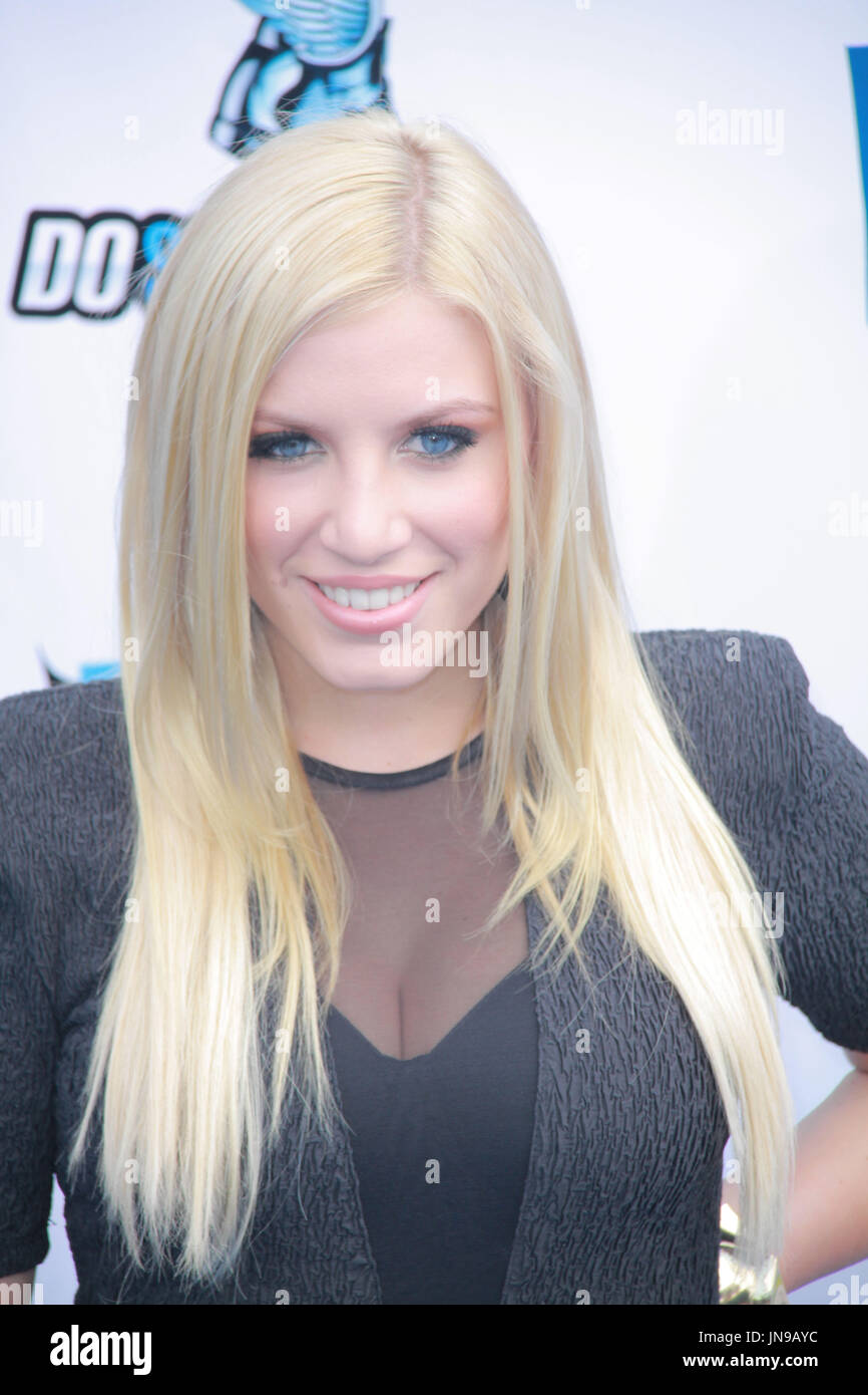 Grace Valerie 08/19/2012 2012 Do Something Awards held at Barker Hanger ...