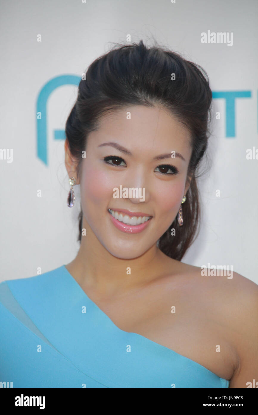 Yvonne Lu 06232012 The Look East Korean Film Festival 2012 Opening Ceremony Held At Graumans