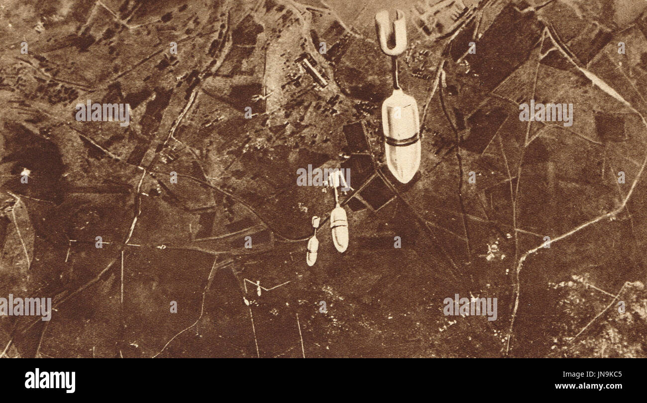 Bombs wwi hi-res stock photography and images - Alamy