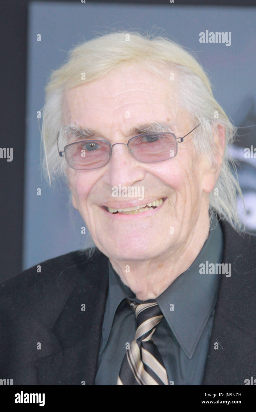 Martin Landau 09/24/2012 "Frankenweenie" Premiere held at El Capitan ...