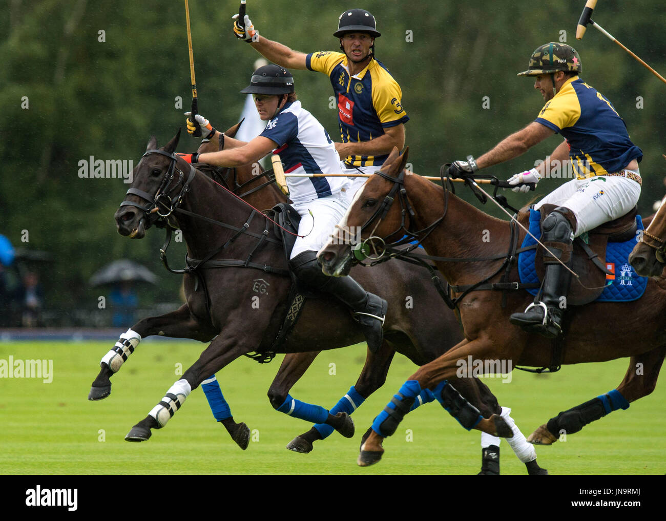 Royal salute coronation cup polo windsor great park hi-res stock ...