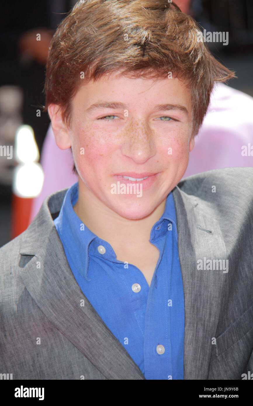 Skyler Gisondo 04/07/2012 "TheThreeStoogesThe Movie" Premiere held at ...