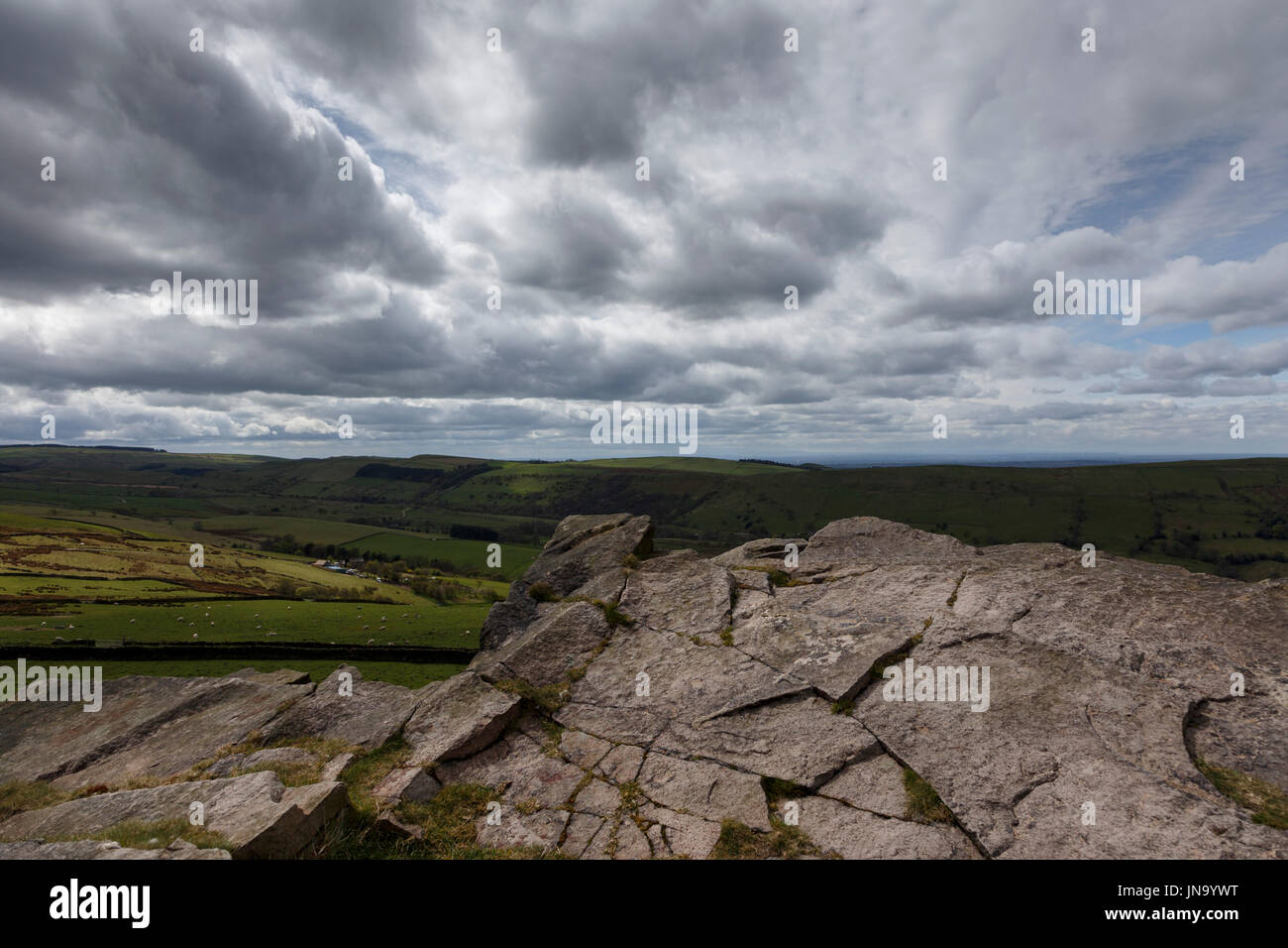 windgather rocks, peak district national park, derbyshire, england, uk ...