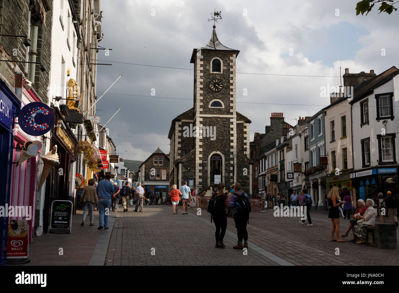 keswick town centre, lake district national park, cumbria, england, uk ...