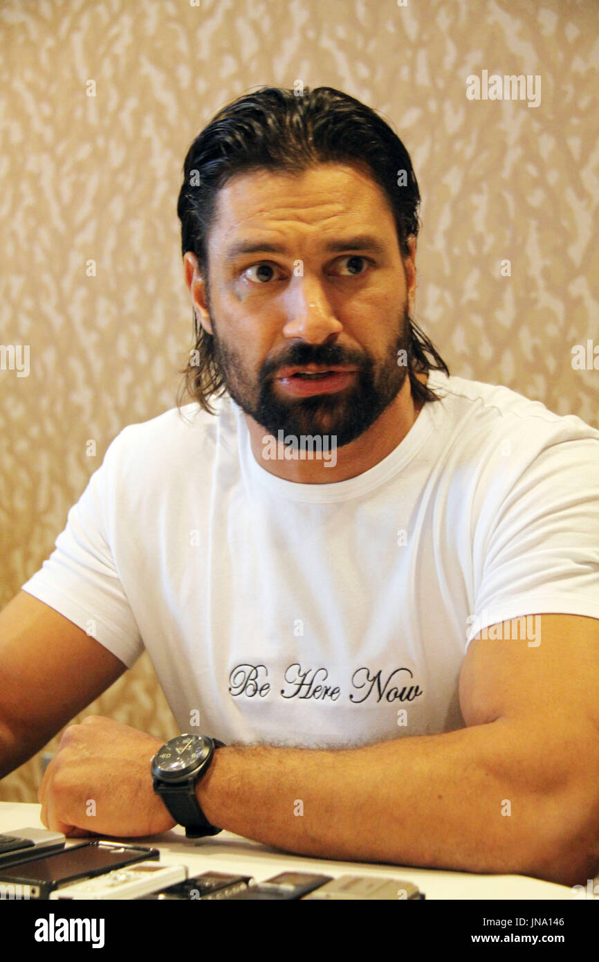 Manu Bennett