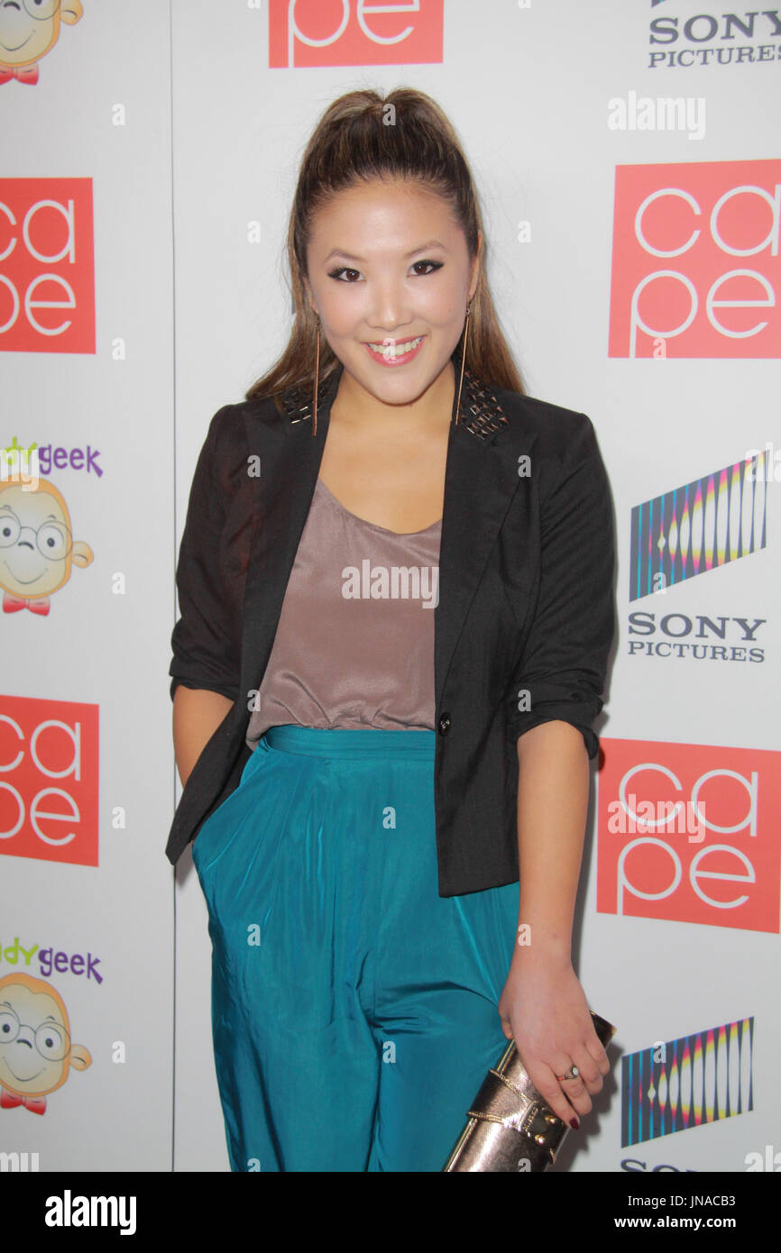 Ally Maki 11/18/2012 "2012 CAPE Celebrity Poker Tournament" held at the ...