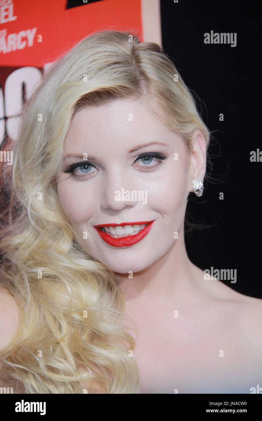 Emma Jacobs 11/20/2012 "Hitchcock" premiere held at Academy Of Motion ...