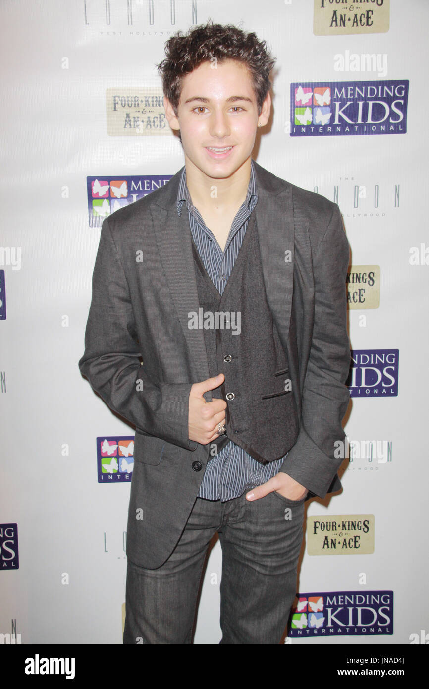 Dominic Scott Kay 12/01/2012 The Mending Kids International Celebrity ...