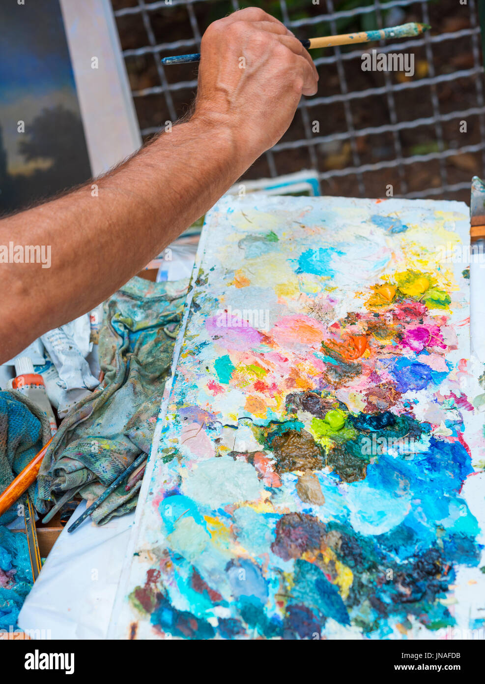 artist draws a picture Stock Photo - Alamy