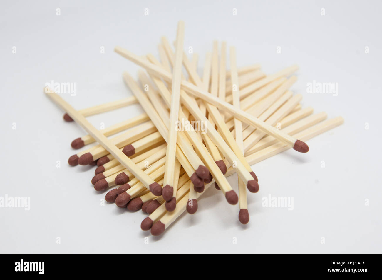 Pile of matchsticks hi-res stock photography and images - Alamy
