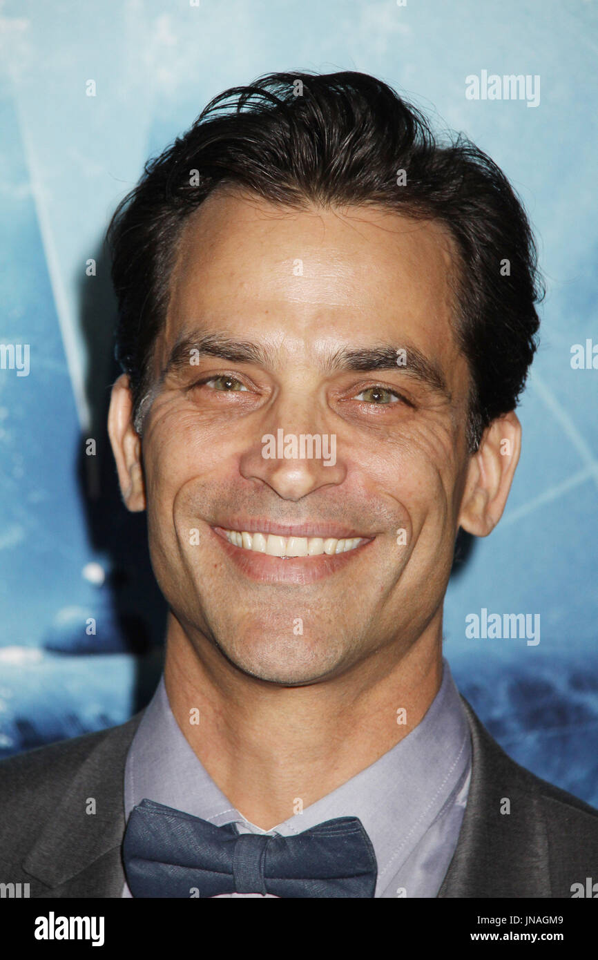 Johnathon Schaech 02/27/2013 "Phantom" premiere held at TCL Chinese ...