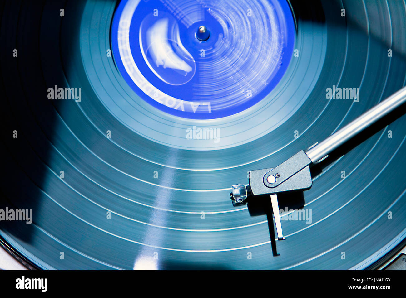Vintage record player with spinning vinyl Stock Photo - Alamy
