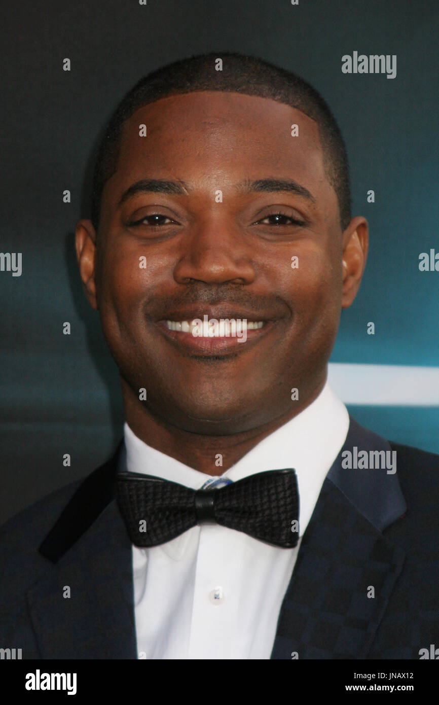 Stephen Rider 03/19/2013 "The Host" Premiere held at the Arclight ...