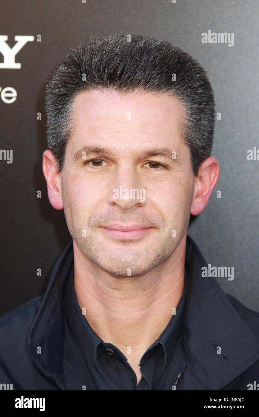 Simon Kinberg 08/07/2013 "Elysium" Premiere held at Regency Village ...