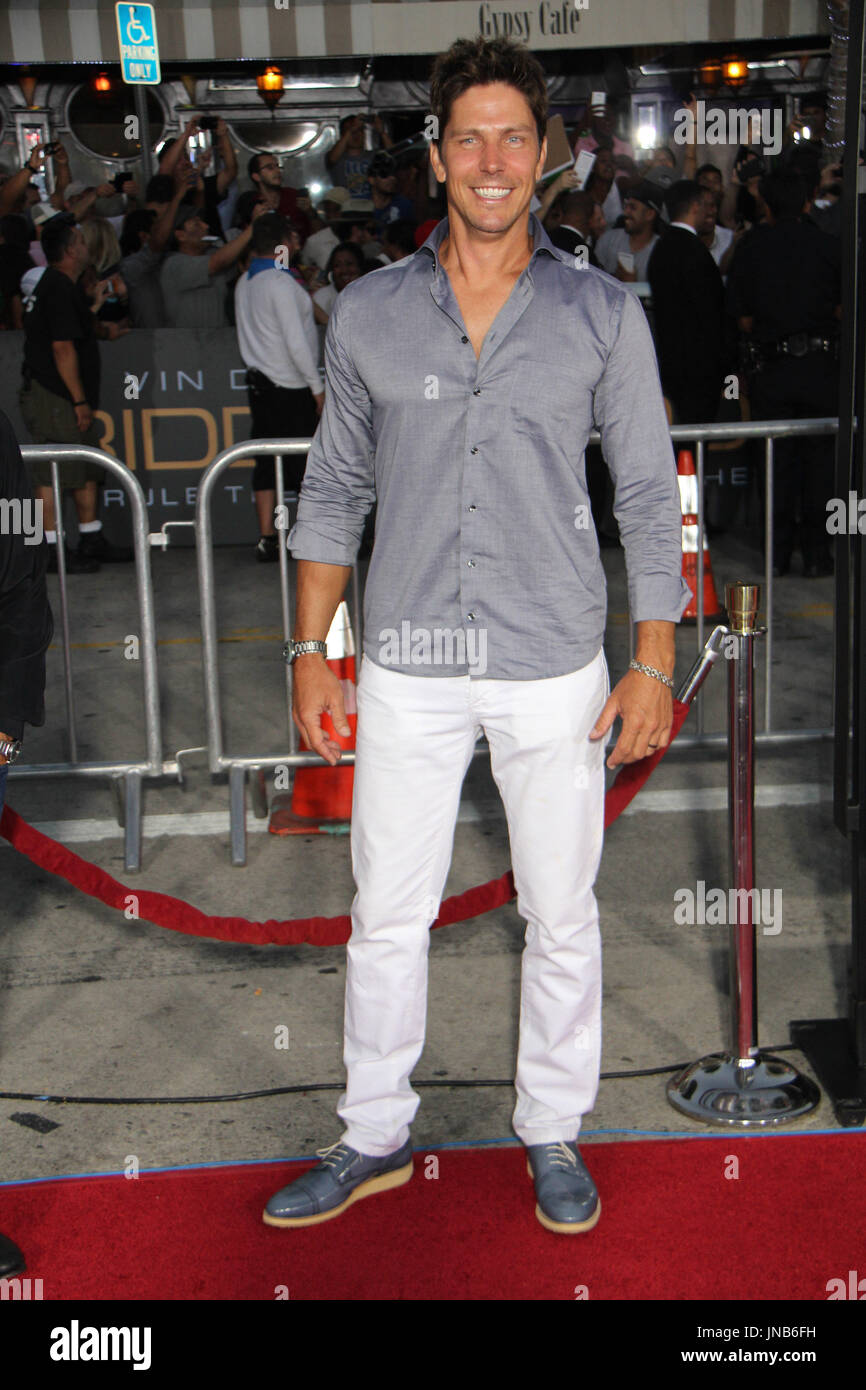Michael Trucco 08/28/2013 "Riddick" World Premiere held at Regency ...