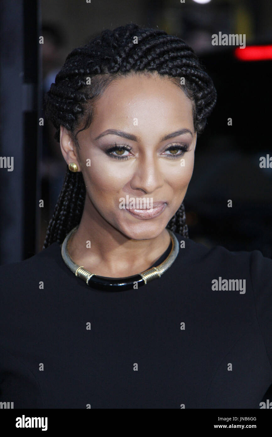 Keri Hilson 08/28/2013 "Riddick" World Premiere held at Regency Village ...