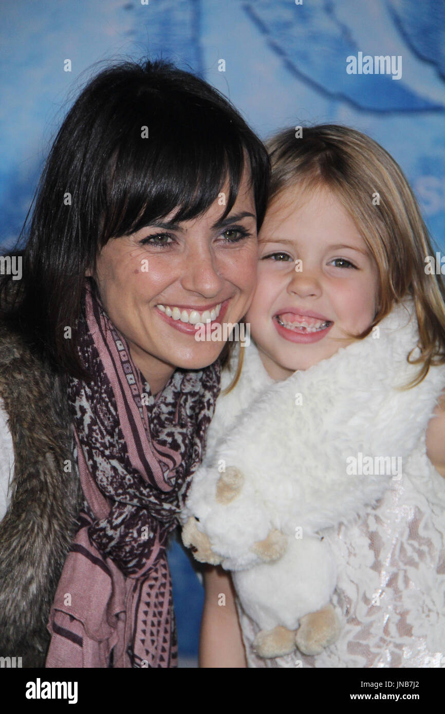 Constance Zimmer 11/19/2013 "Frozen" Premiere held at El Capitan ...