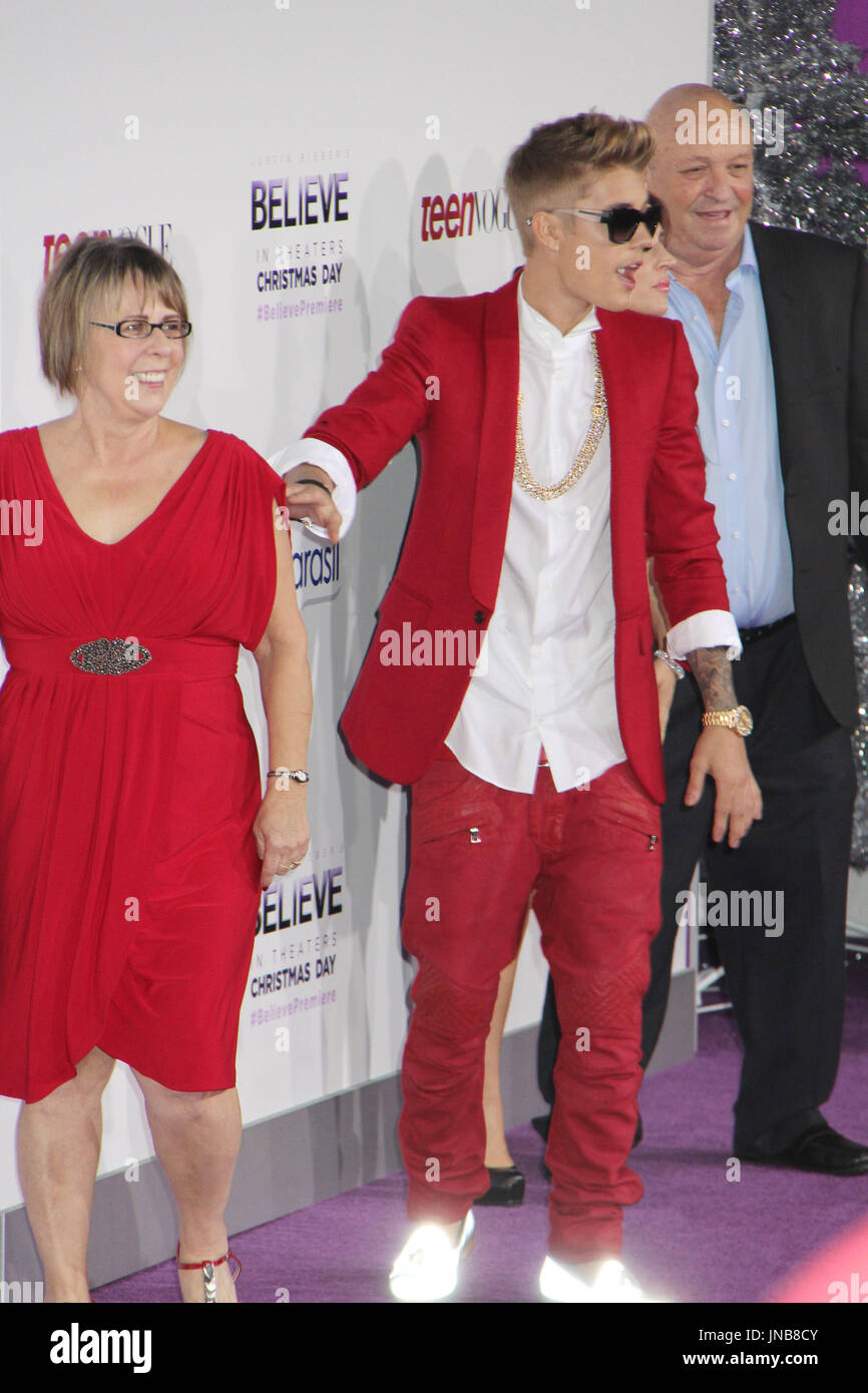 Diane Dale, Justin Bieber, Bruce Dale 12/18/2013 "Justin Bieber's Believe" World Premiere held ...