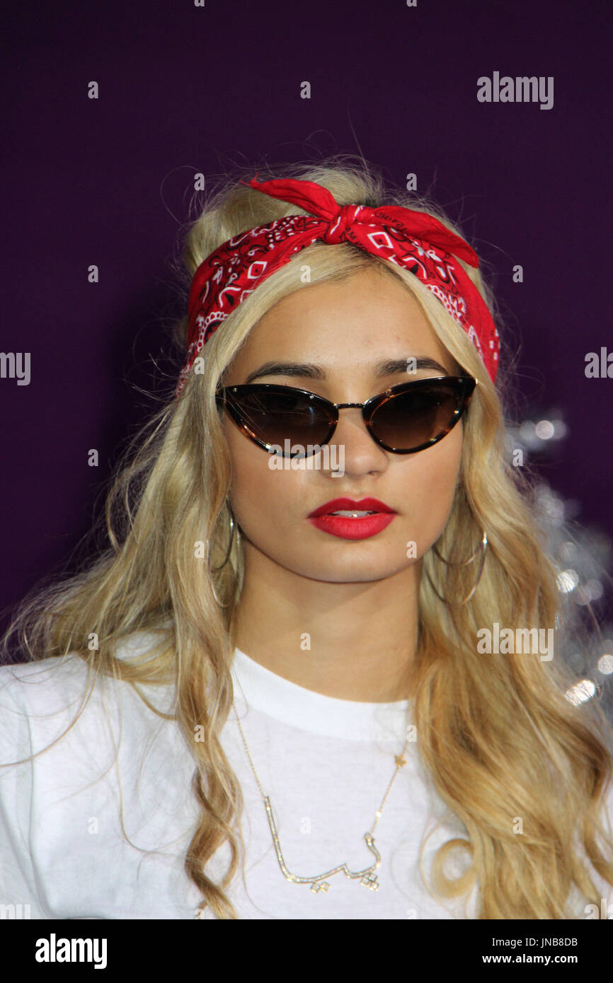 Pia Mia 12/18/2013 "Justin Bieber's Believe" World Premiere held at ...