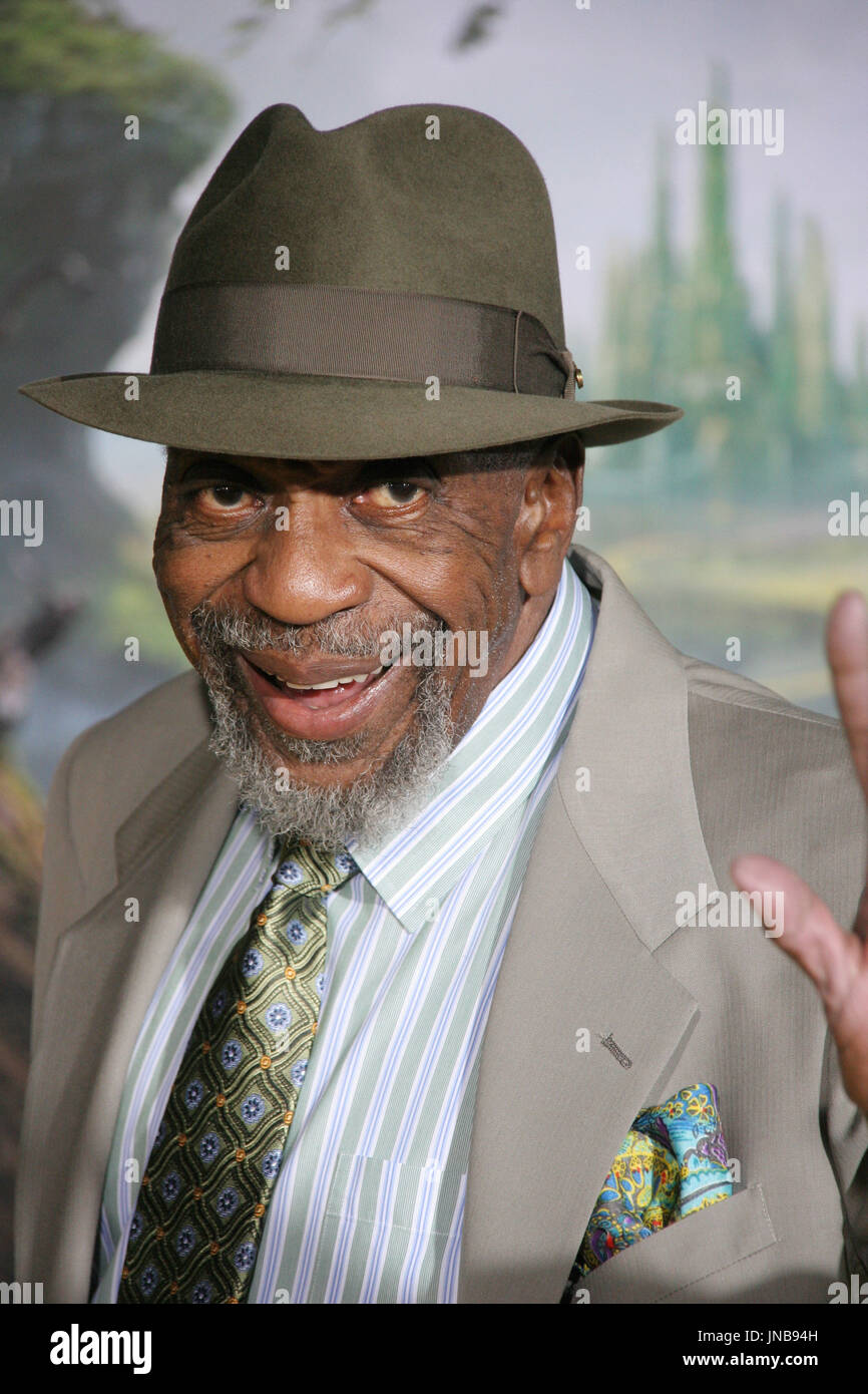 Bill Cobbs 02/13/2013 "Oz The Great and Powerful" Premiere held at El ...