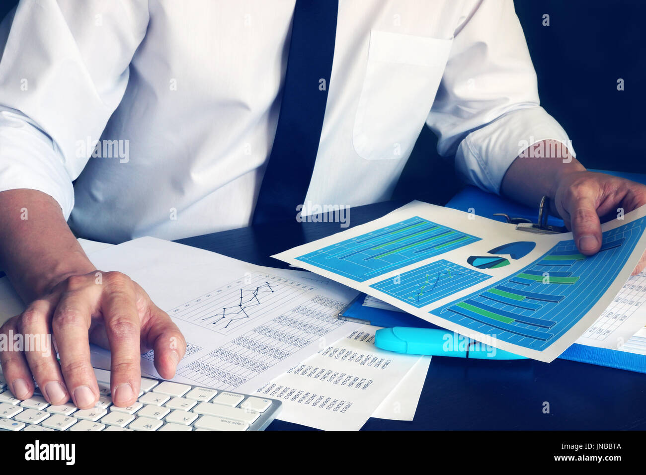 Office documents hi-res stock photography and images - Alamy
