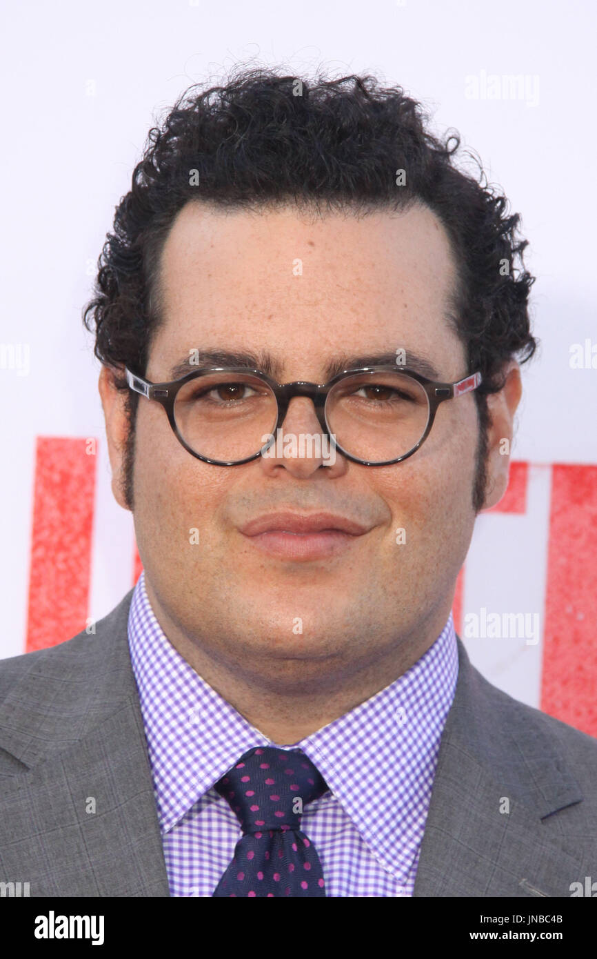 Josh Gad 05/29/2013 "The Internship" Premiere held at Regency Village ...