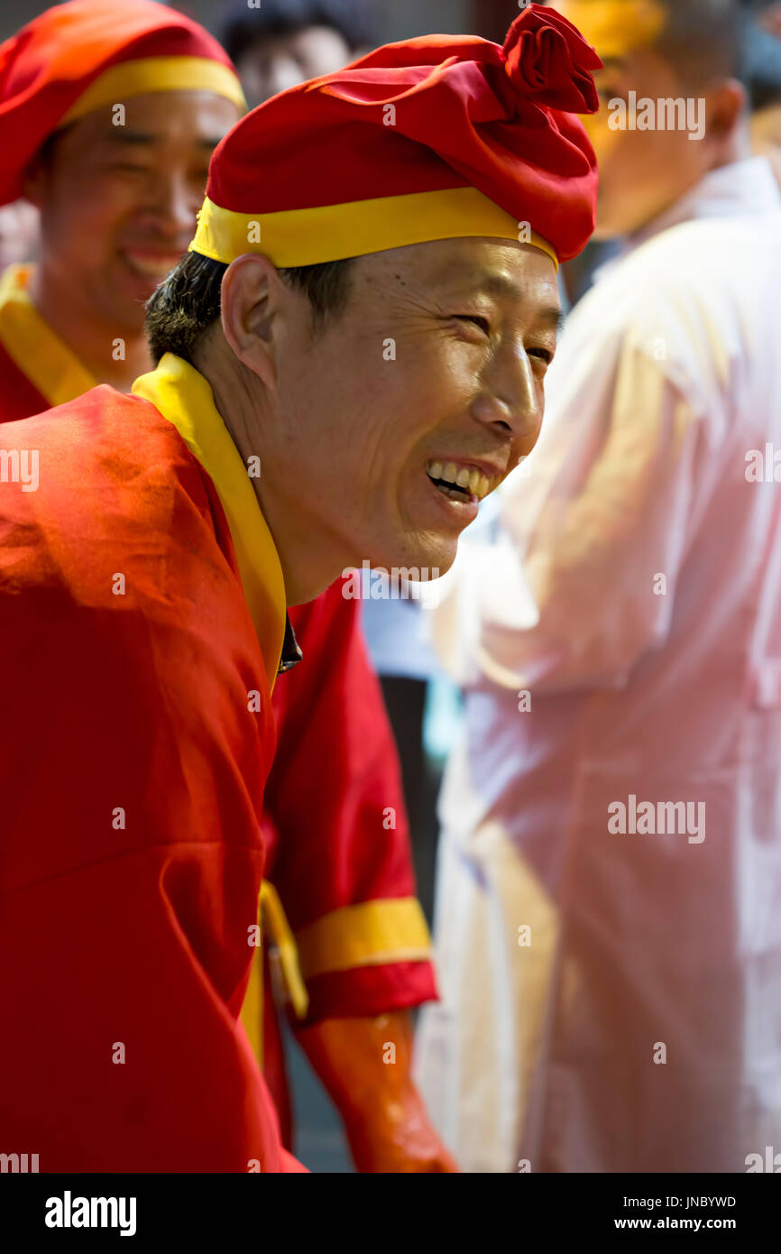 Chinese boy uniform hi-res stock photography and images - Alamy