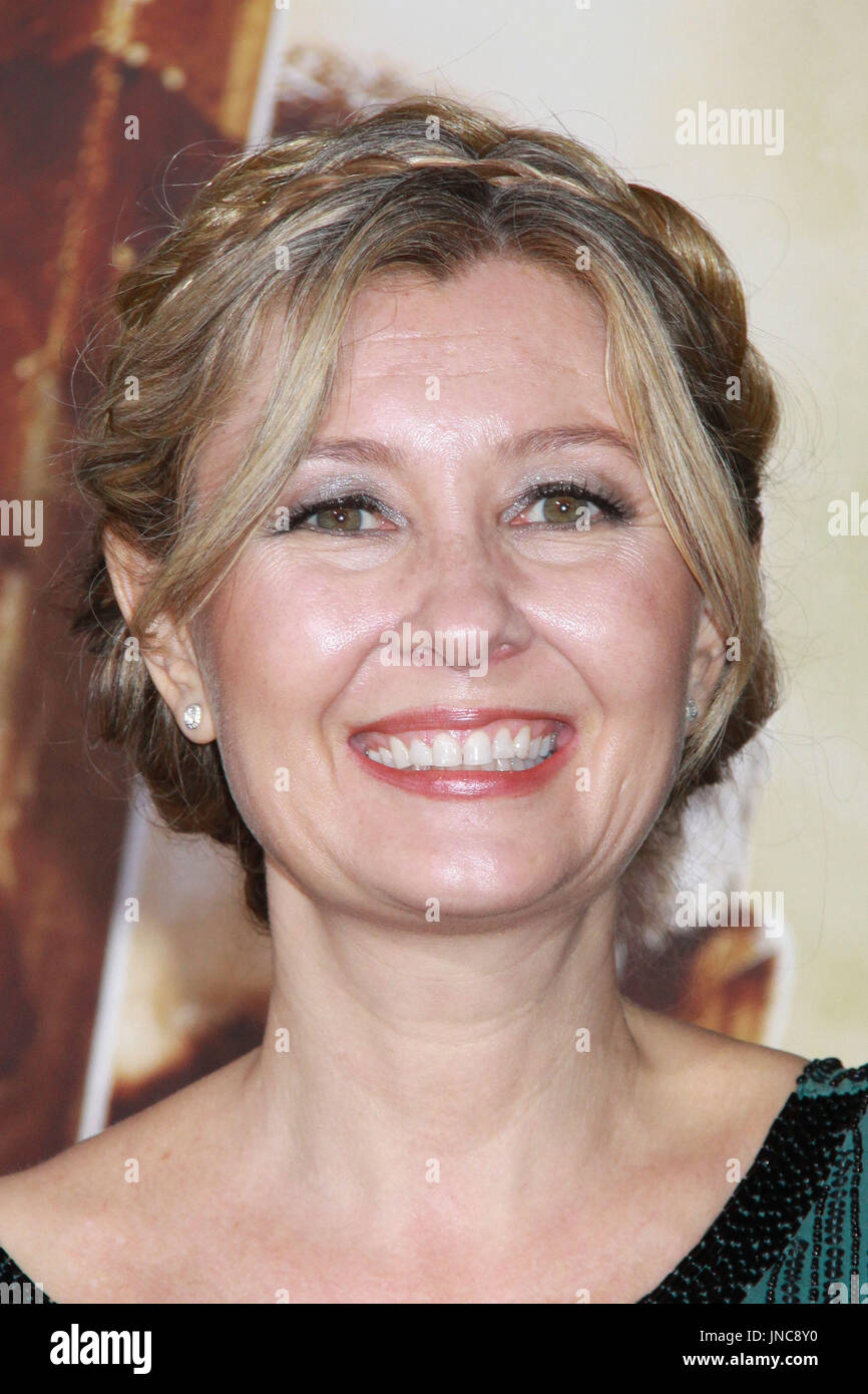 Deborah Snyder 03/04/2014 "300: Rise of an Empire" Premiere held at TCL ...