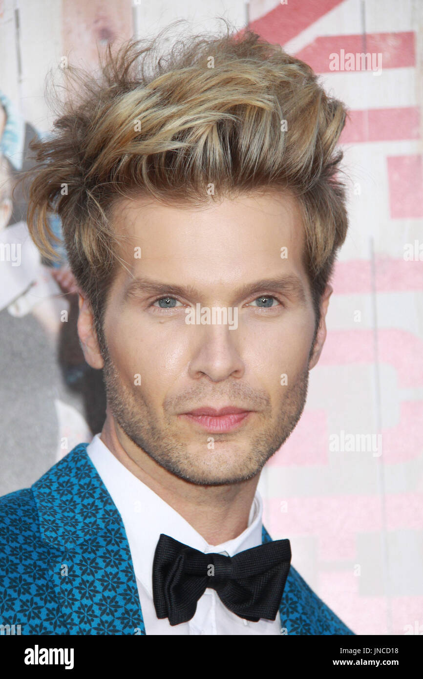 Alan McCune 04/28/2014 "Neighbors" Premiere held at the Regency Village ...