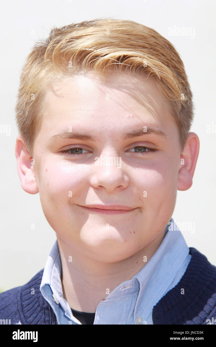 Reese C. Hartwig 05/03/2014 "Legends of Oz: Dorothy's Return" Premiere ...