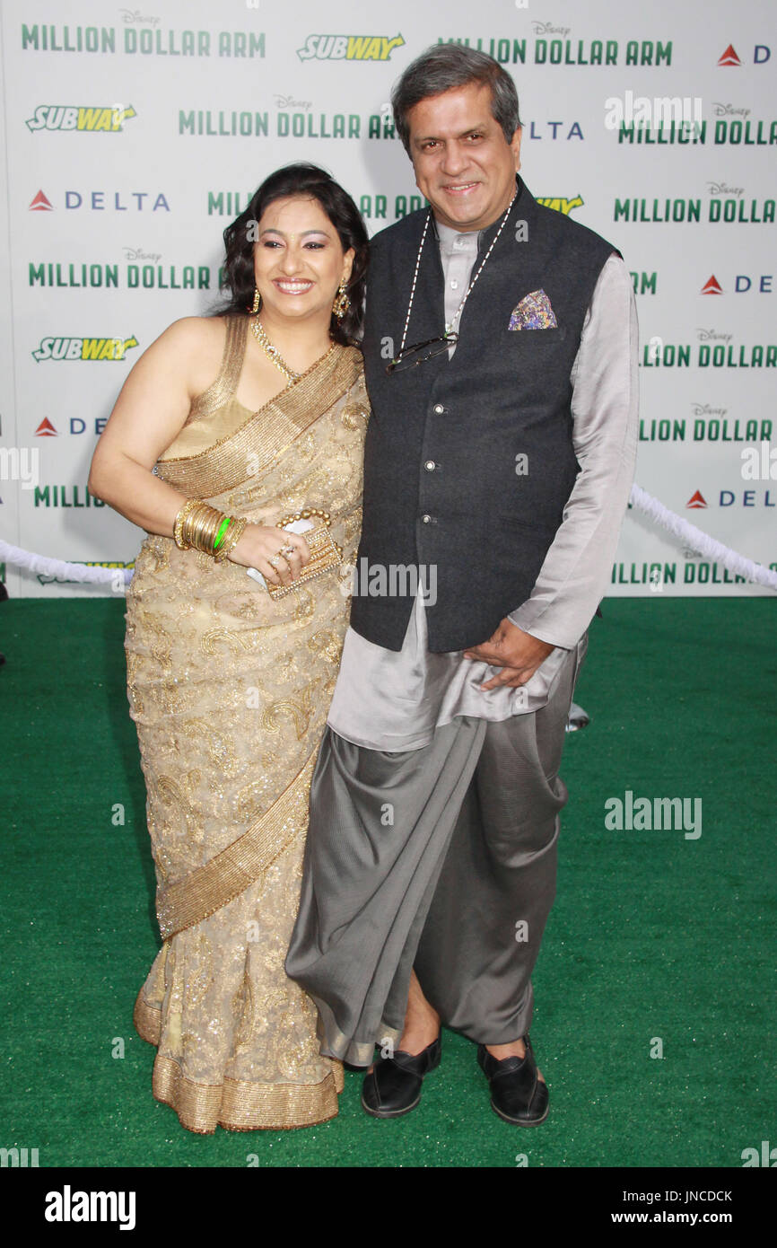 Darshan jariwala and apara mehta High Resolution Stock Photography and ...