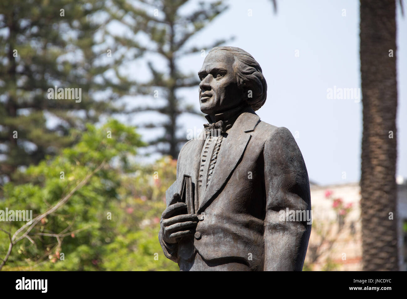 Oaxaca mexico statue hi-res stock photography and images - Alamy