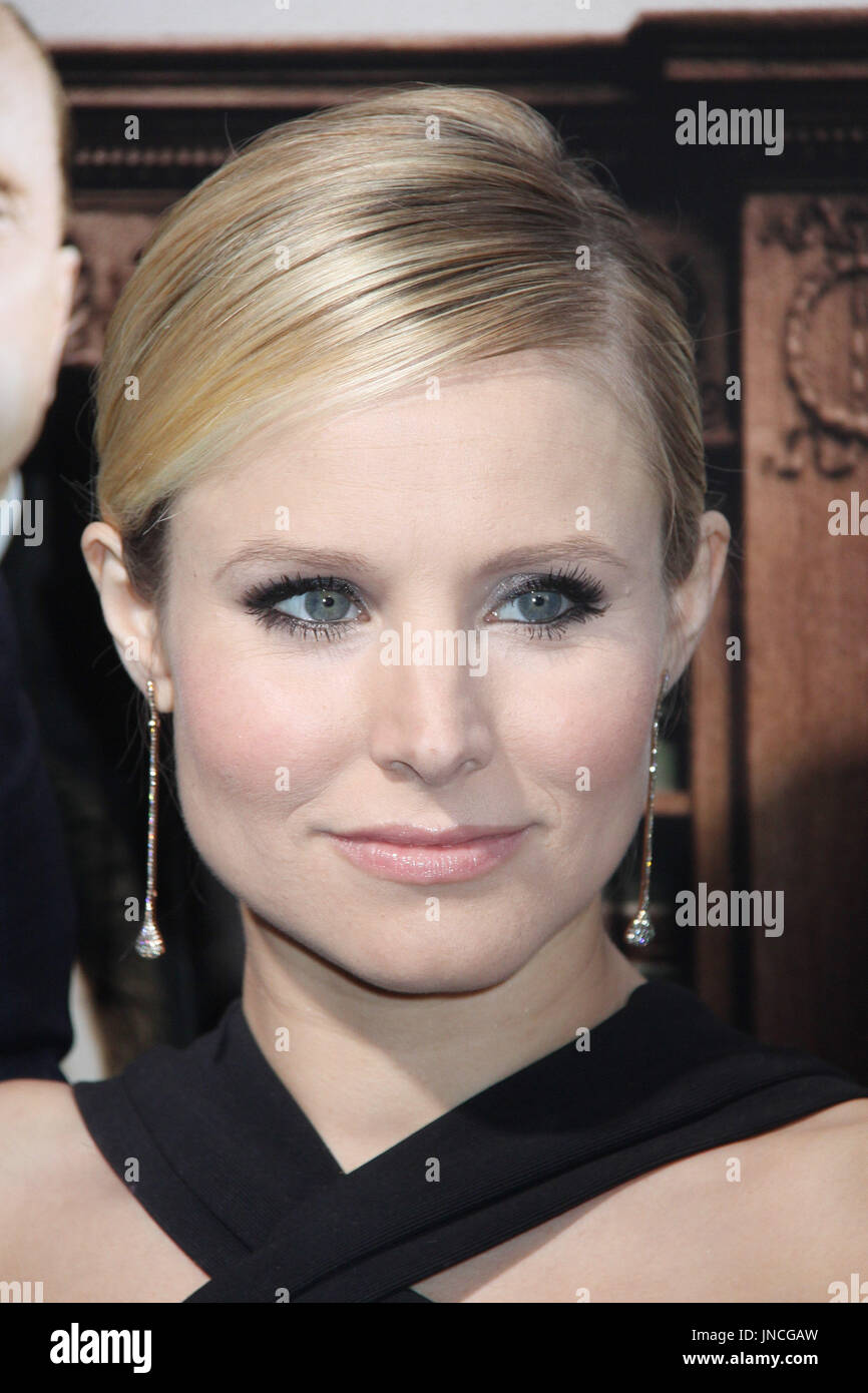 Kristen Bell 10/01/2014 "The Judge" Premiere held at the Samuel Goldwyn ...