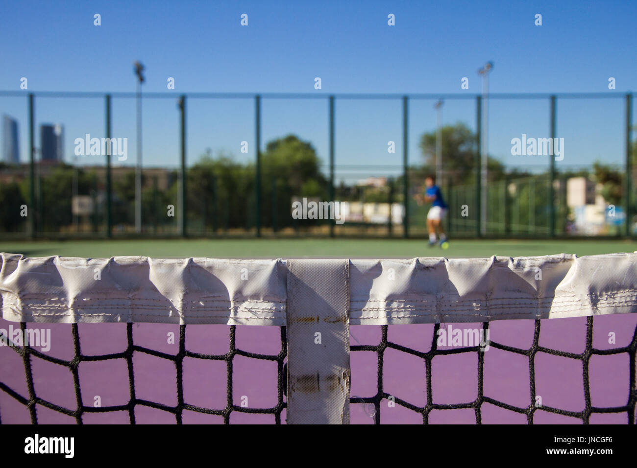 Close up photo of a net of a tennis court Stock Photo - Alamy