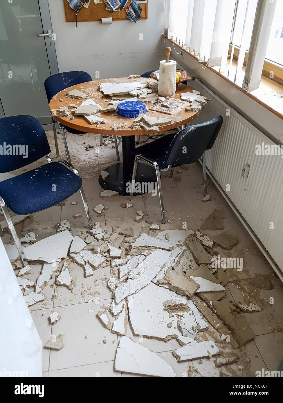 Ceiling collapse hi-res stock photography and images - Alamy