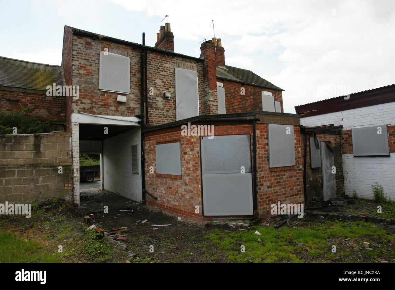 Private and social housing hi-res stock photography and images - Alamy