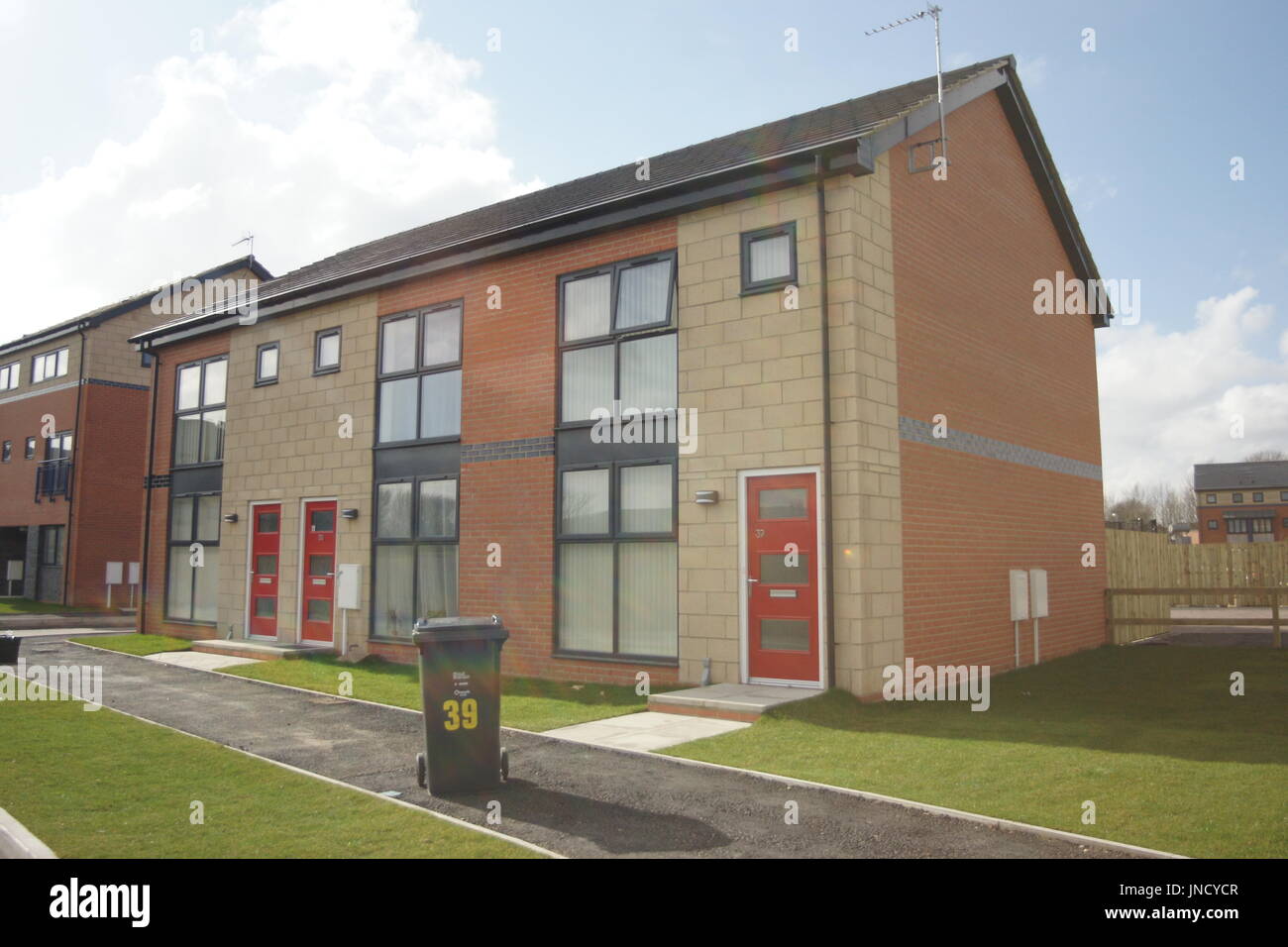 Hull housing city hi-res stock photography and images - Alamy