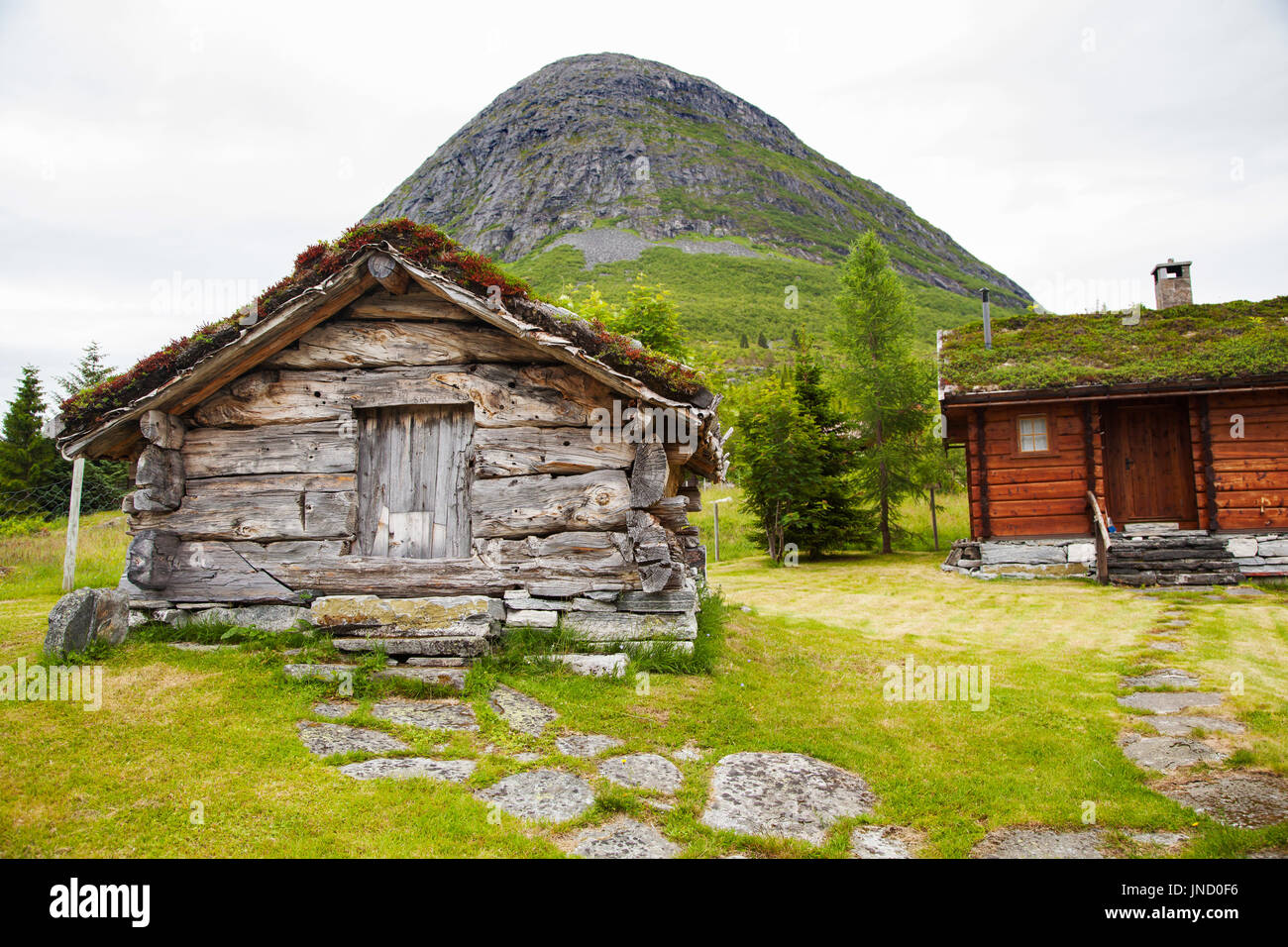 Norway house building summer hi-res stock photography and images - Alamy