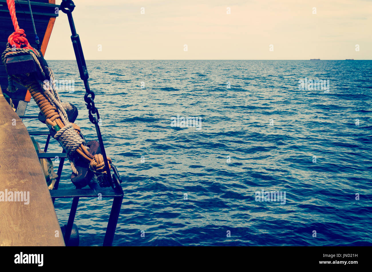 Sailing ship effect hi-res stock photography and images - Alamy