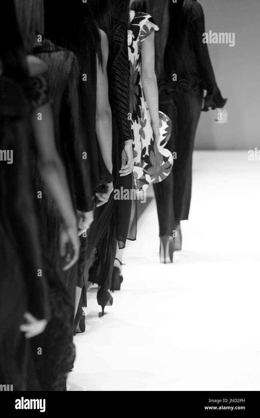 Show week couture Black and White Stock Photos & Images - Alamy