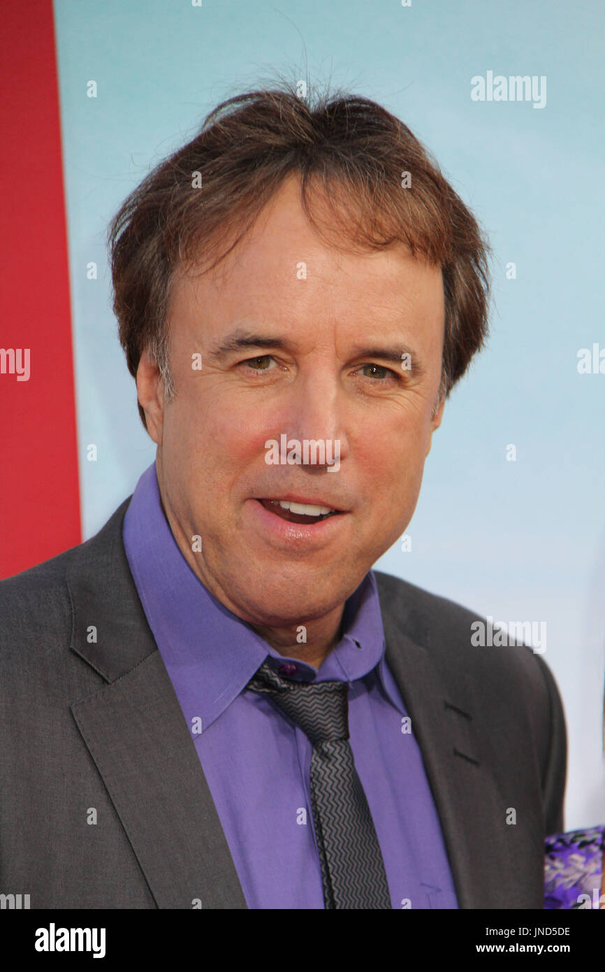 Kevin Nealon 05/21/2014 Los Angeles premiere of "Blended" held at TCL ...