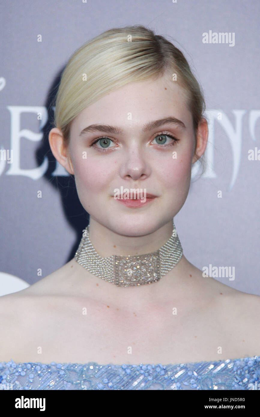 Elle Fanning 05/28/2014 "Maleficent" Premiere held at the El Capitan ...