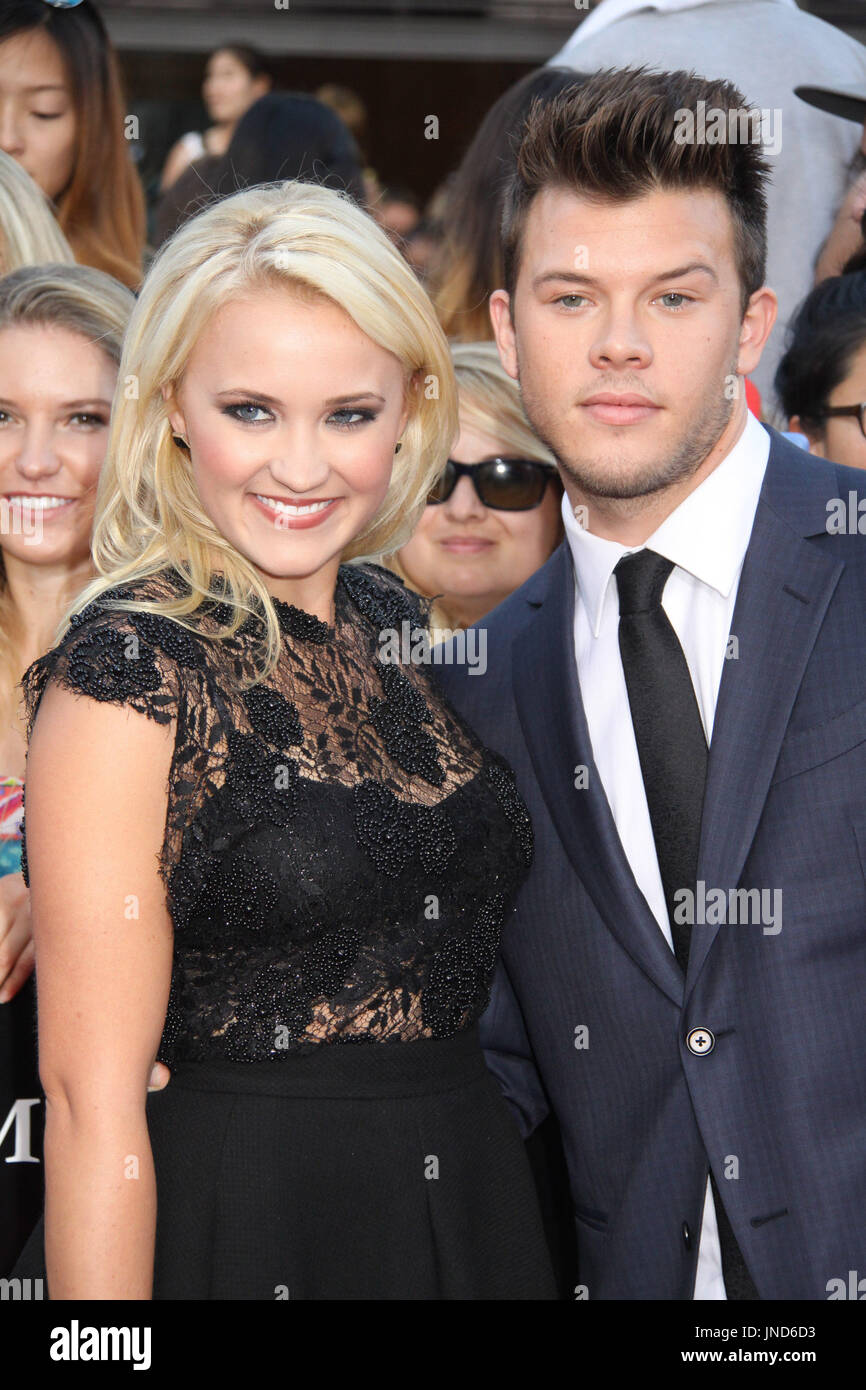 Emily Osment, Jimmy Tatro 06/10/2014 The World Premiere of "22 Jump ...