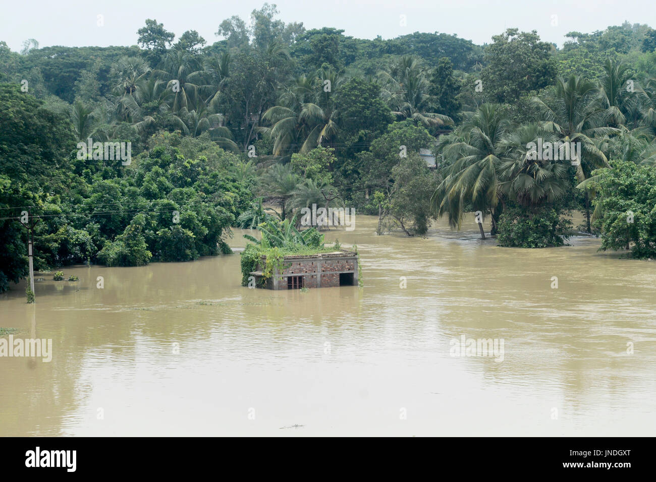 Ghatal, India. 29th July, 2017. View of flooded locality in Ghatal ...