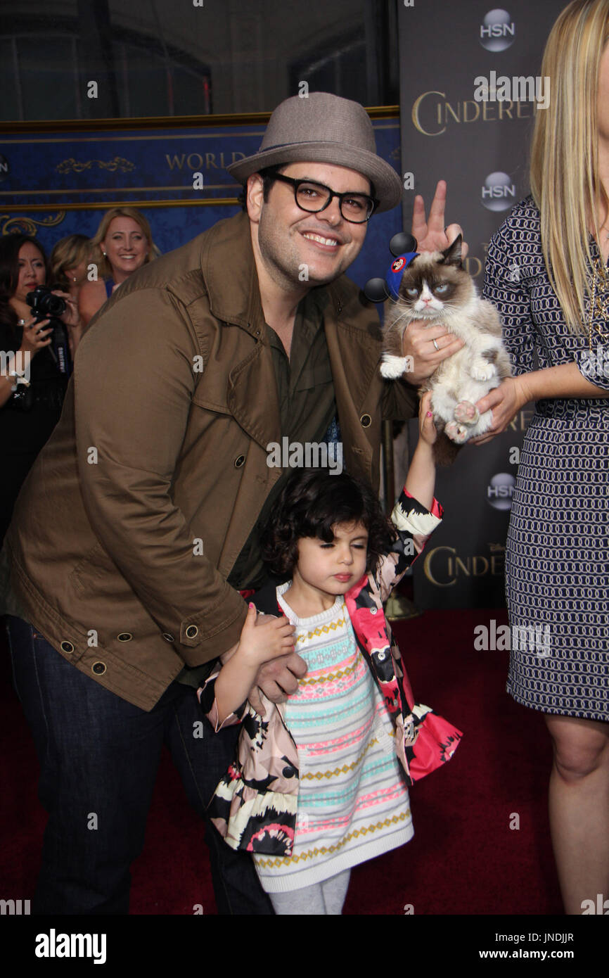 Josh Gad, Grumpy Cat 03/01/2015 The World Premiere of "Cinderella" held ...